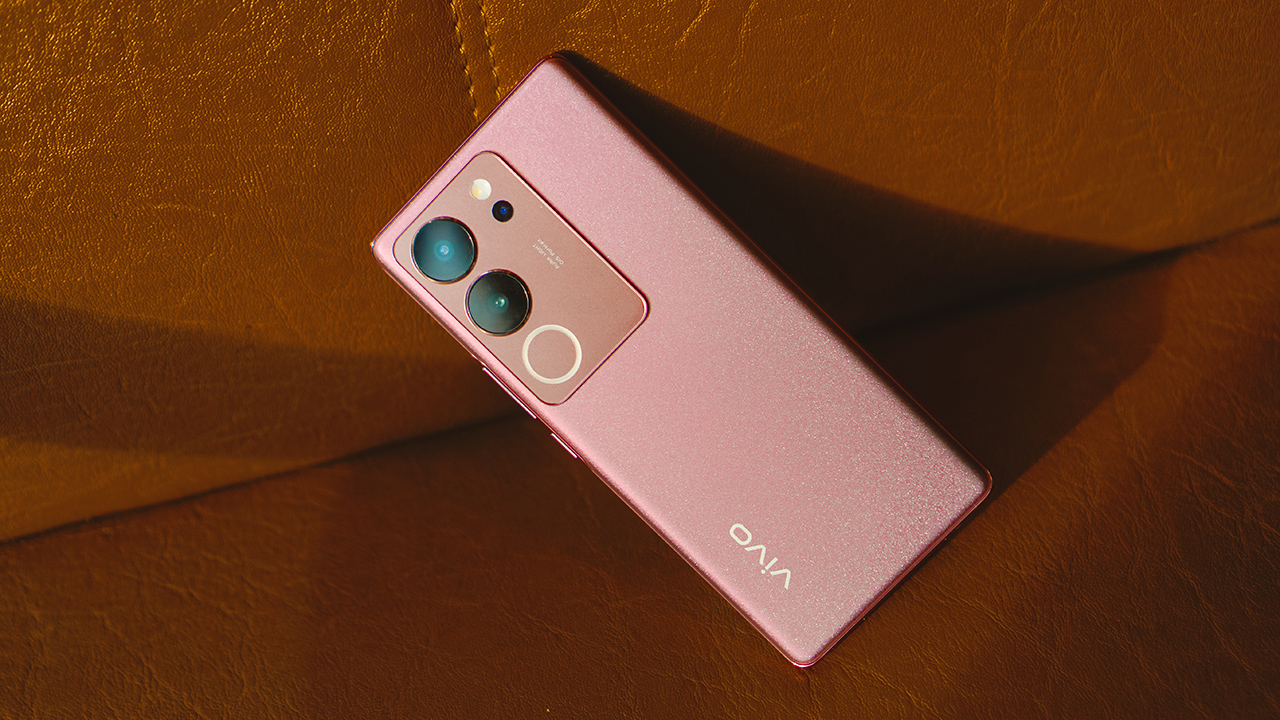The vivo V29 5G Promises Stunning Well-Lit Portraits - SM Cyberzone
